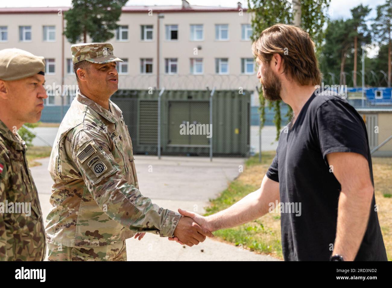 Comprehensive overview hi-res stock photography and images - Alamy