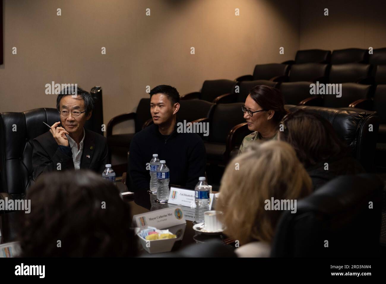 Elizabeth travis hi-res stock photography and images - Alamy