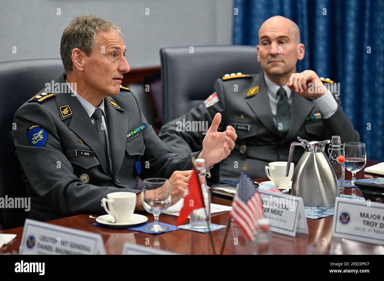 Maj brown hi-res stock photography and images - Alamy