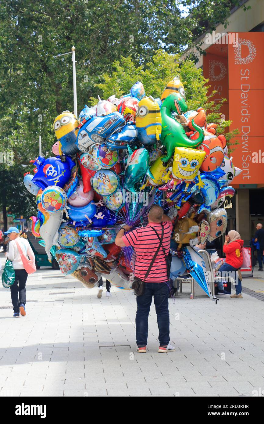 Cardiff queen street 2023 hi-res stock photography and images - Alamy