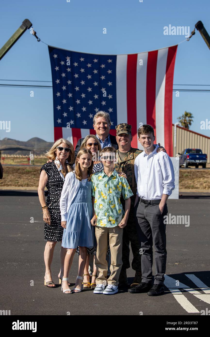 Col mcguire hi-res stock photography and images - Alamy