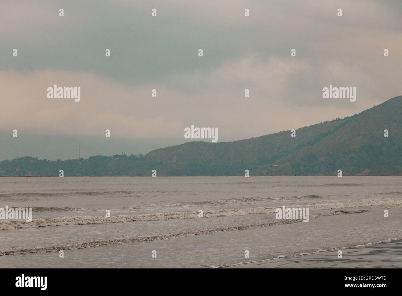 shore view at the beach Stock Photo - Alamy