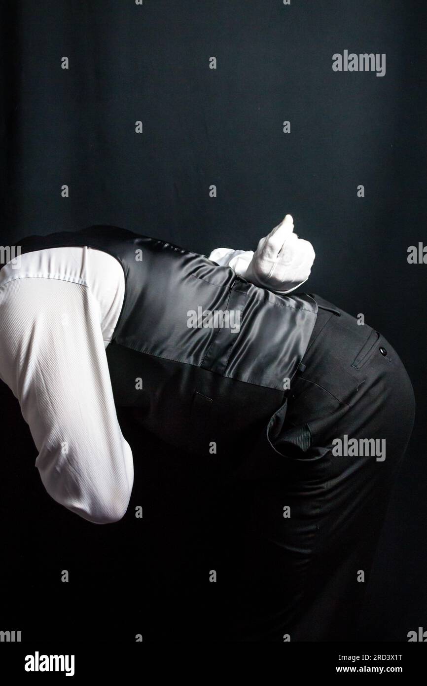 Waiter uniform hi-res stock photography and images - Alamy