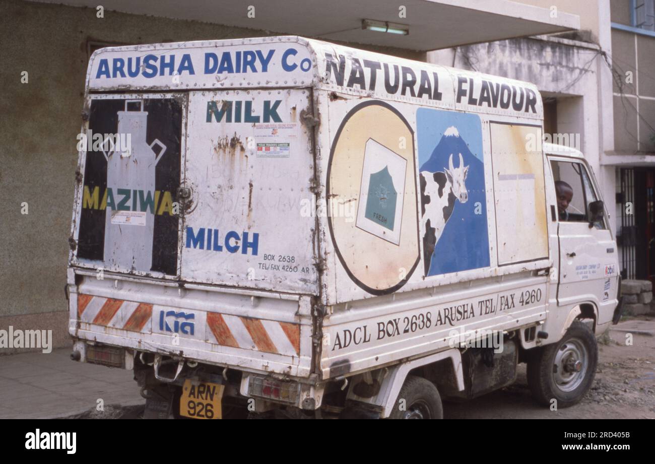 Tanzania and Zanzibar in 1998. Lifestyle, culture and wildlife ...