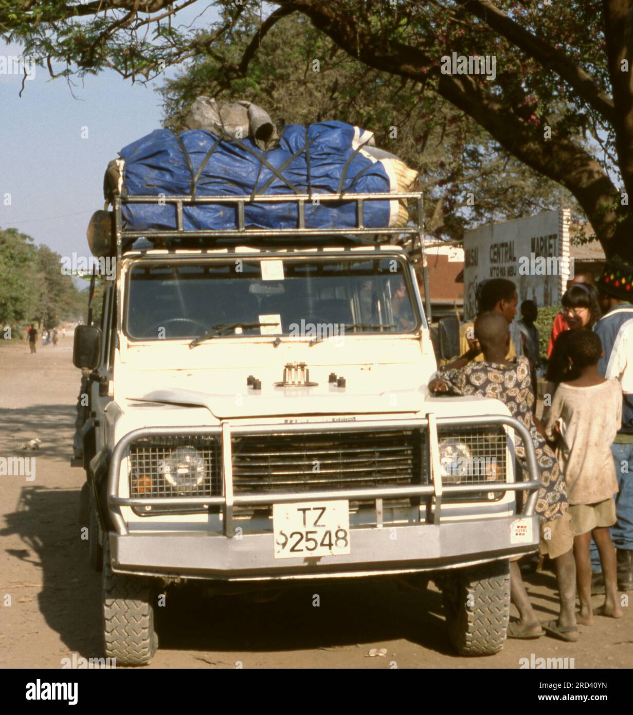 Tanzania and Zanzibar in 1998. Lifestyle, culture and wildlife ...
