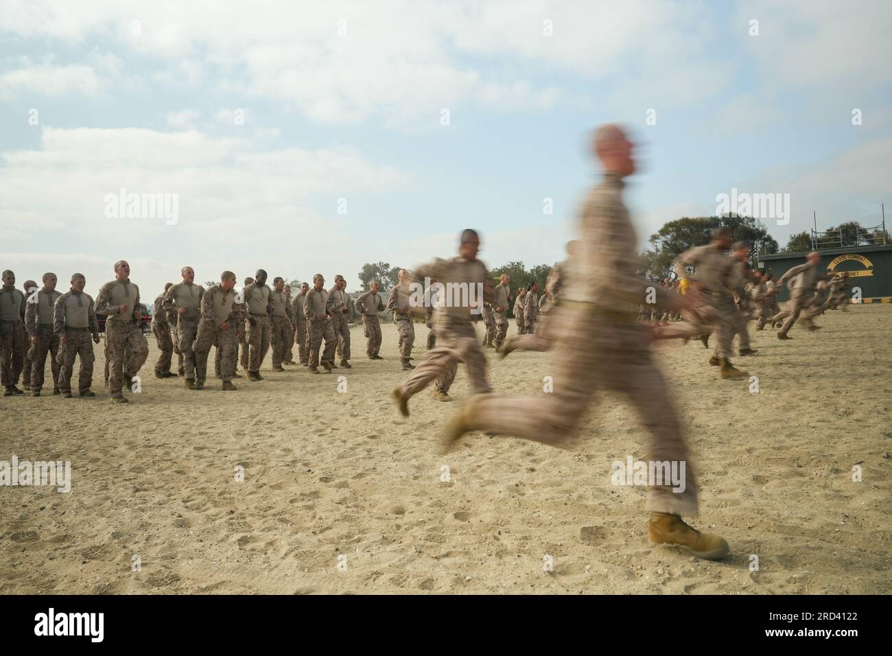 U.S. Marine Corps recruits with Golf Company, 2nd Recruit Training ...
