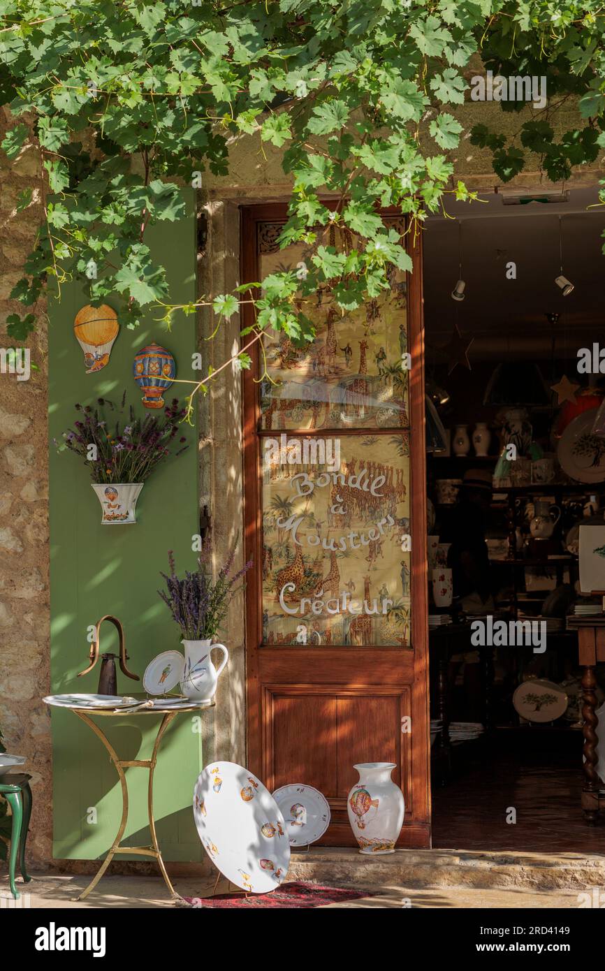 Moustier sainte marie hi-res stock photography and images - Alamy