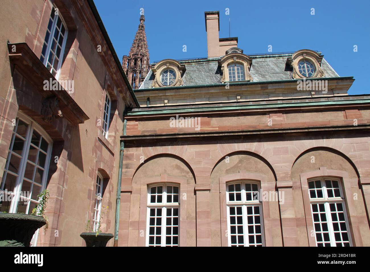 Rohan mansion hi-res stock photography and images - Alamy