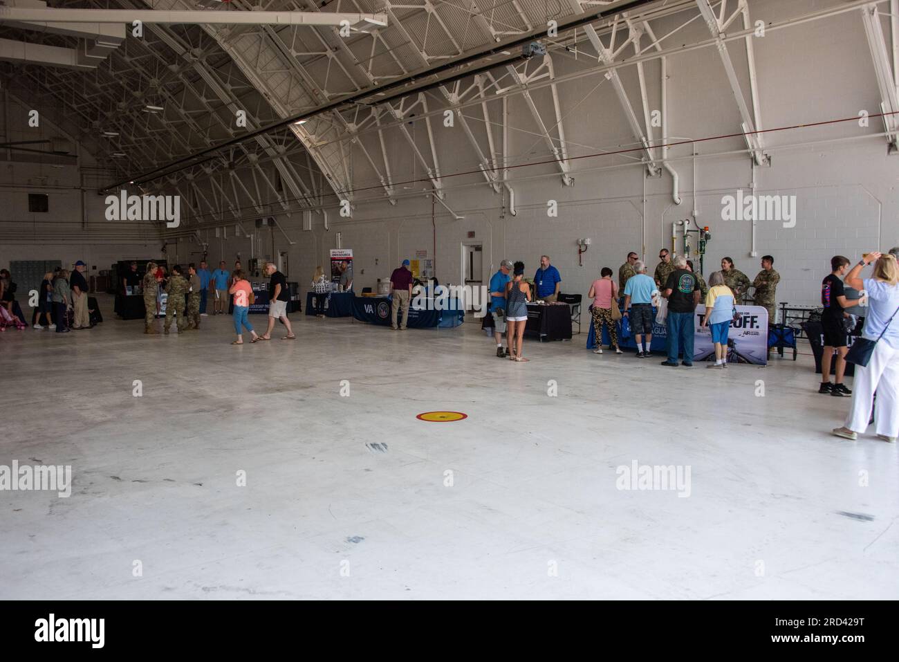 Pennsylvania Air National Guardsmen and retired members of the unit ...