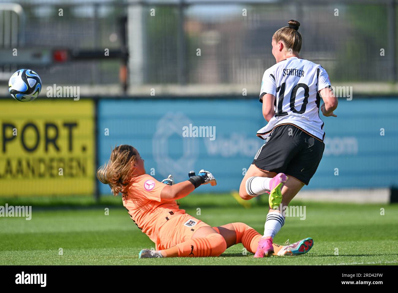 Goalkeeper mariella el sherif of austria hi-res stock photography and images - Alamy