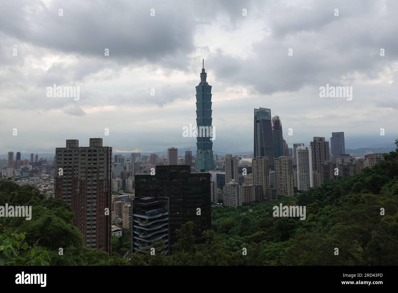 Taipei 101 a skyscraper in Taipei, Taiwan the tallest building in Taiwan, China Stock Photo - Alamy