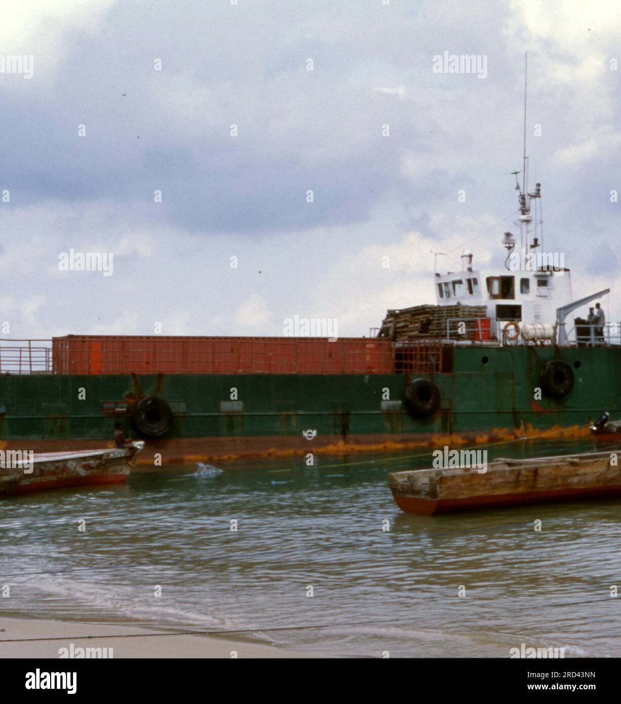 Tanzania and Zanzibar in 1998. Lifestyle, culture and wildlife ...