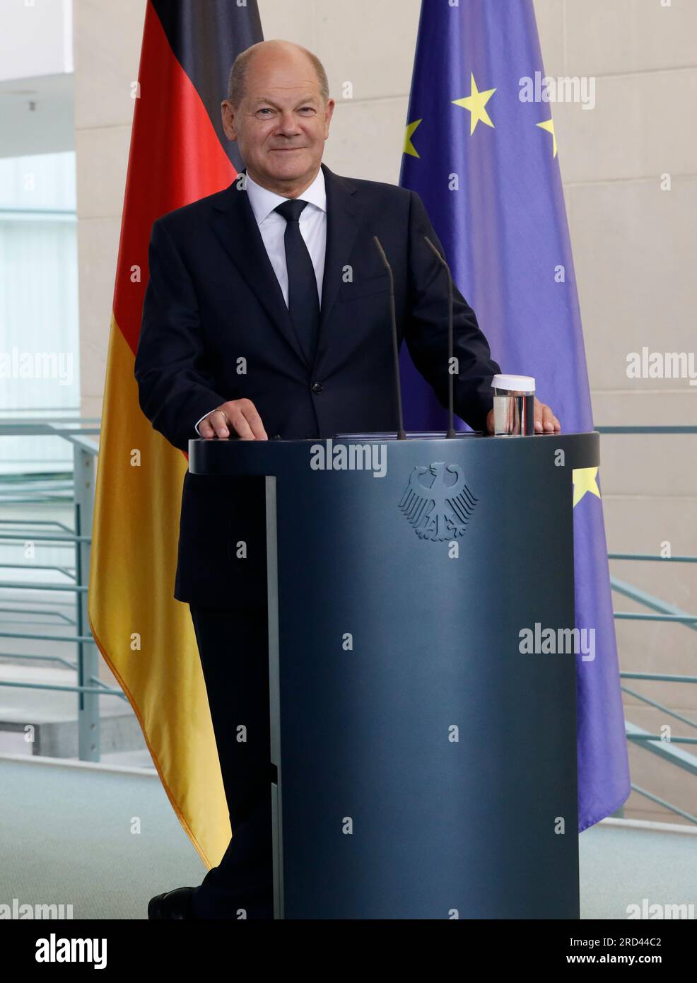 Anthony albanese portrait hi-res stock photography and images - Alamy