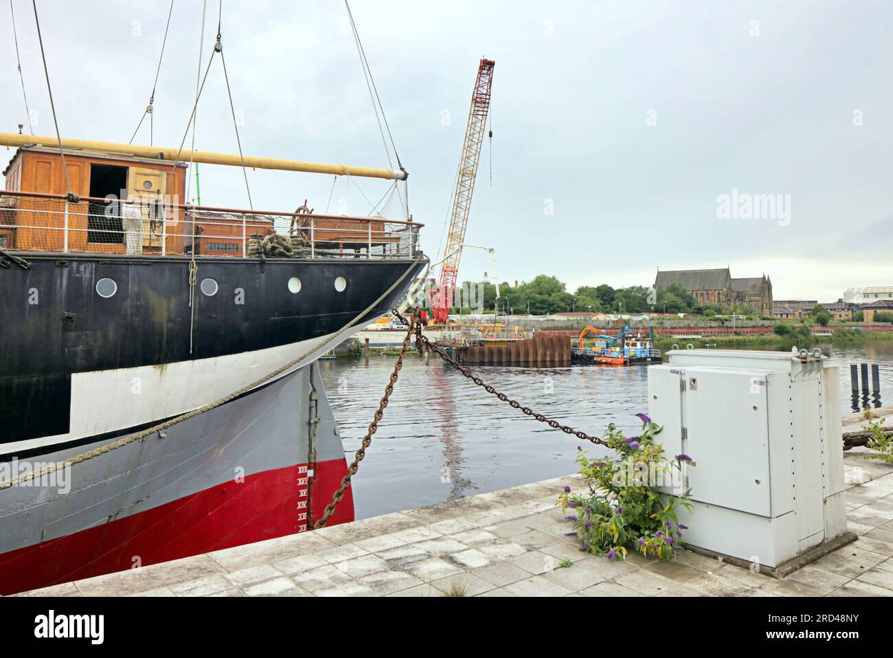 Glasgow, Scotland, UK 18th July, 2023. Govan-Partick Pedestrian Bridge ...