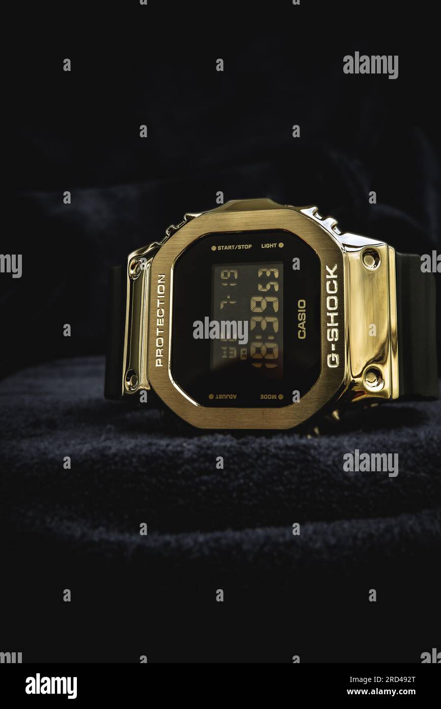 Gold casio watch hi-res stock photography and images - Alamy