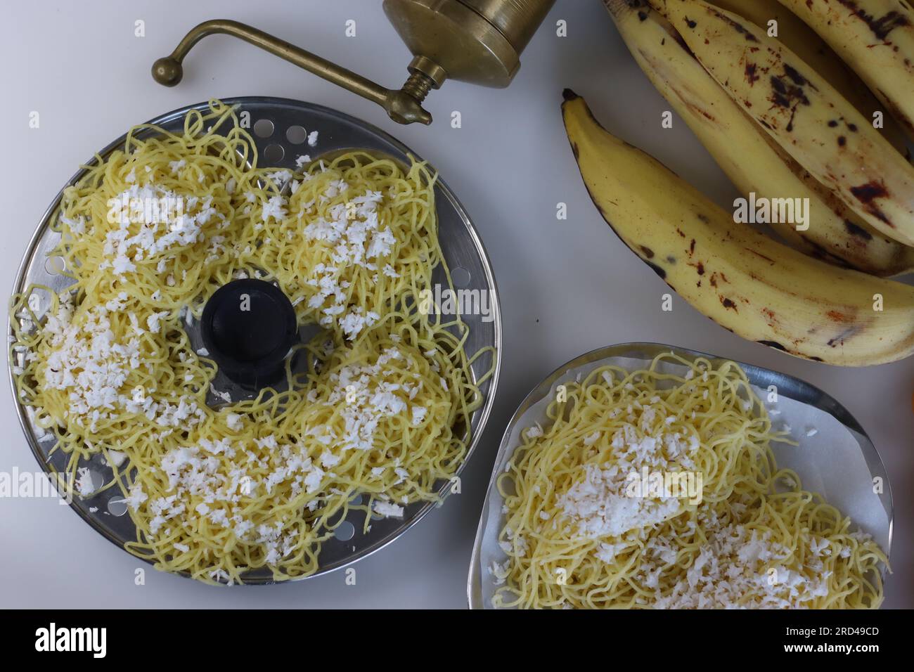 Idly mold hi-res stock photography and images - Alamy