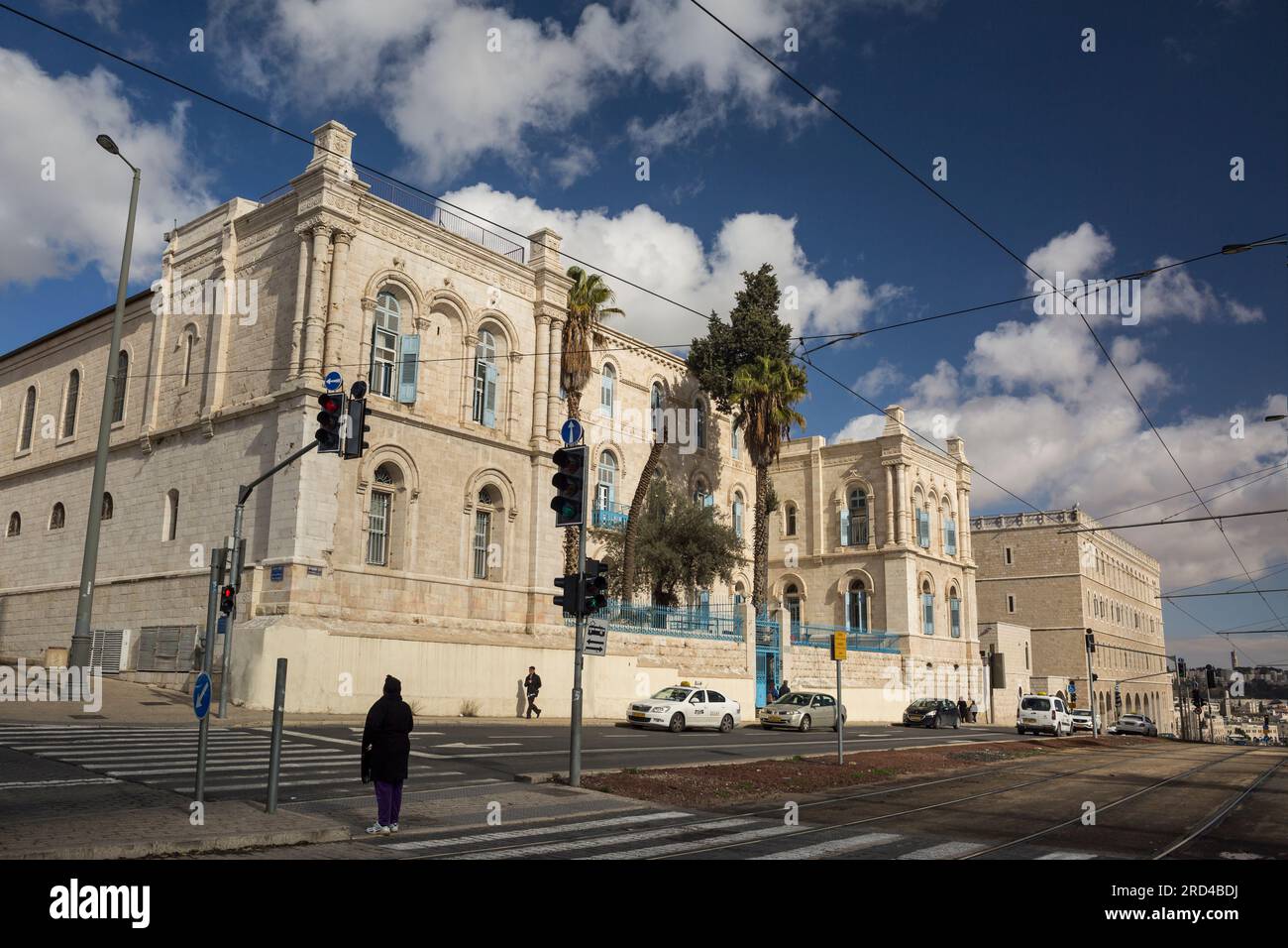 Jerusalem street crossing hi-res stock photography and images - Alamy