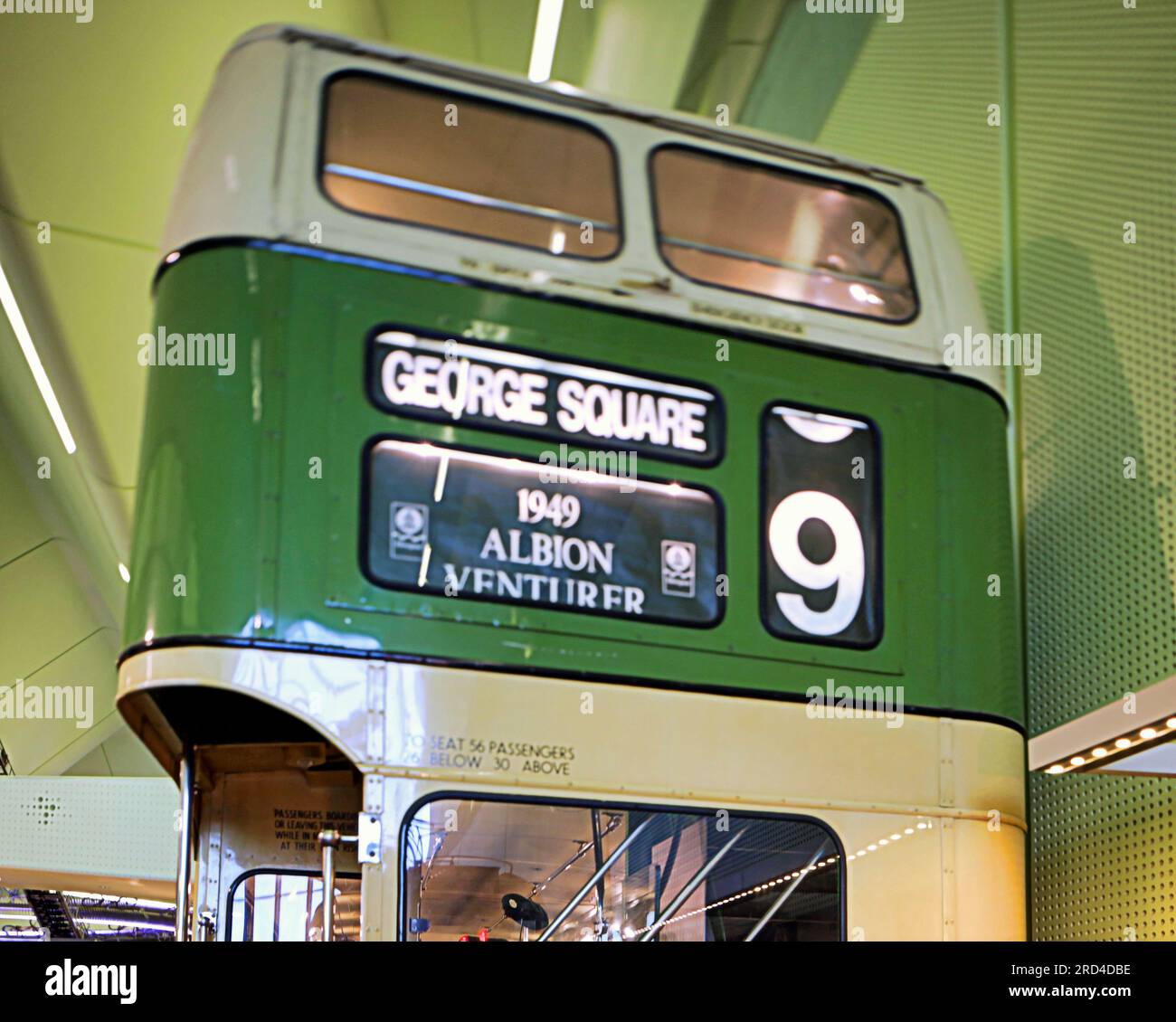 number 9 bus Tourists and schoolchildren groups on holiday from school ...