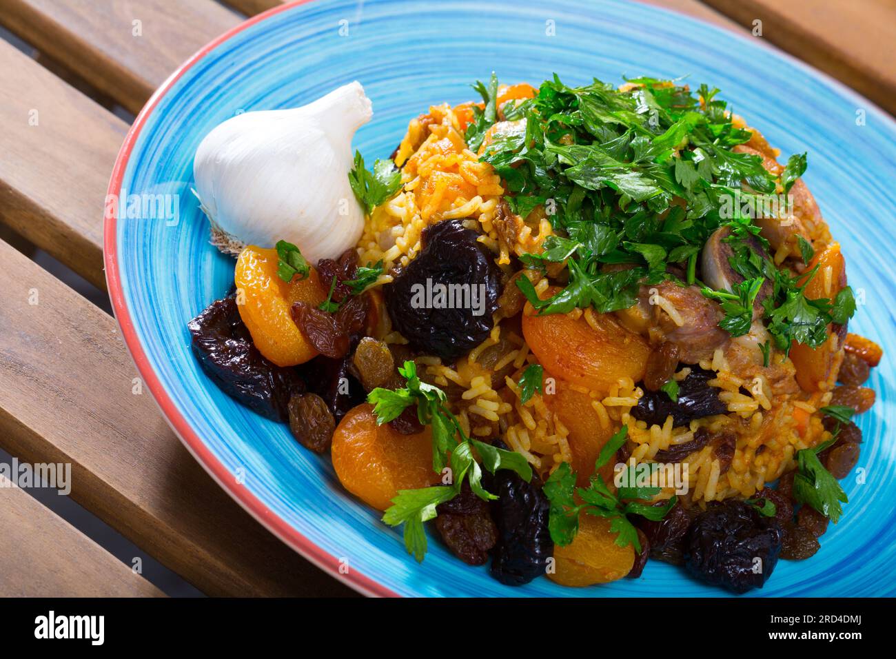 Traditional Central-Asian dish Pilaf Stock Photo - Alamy