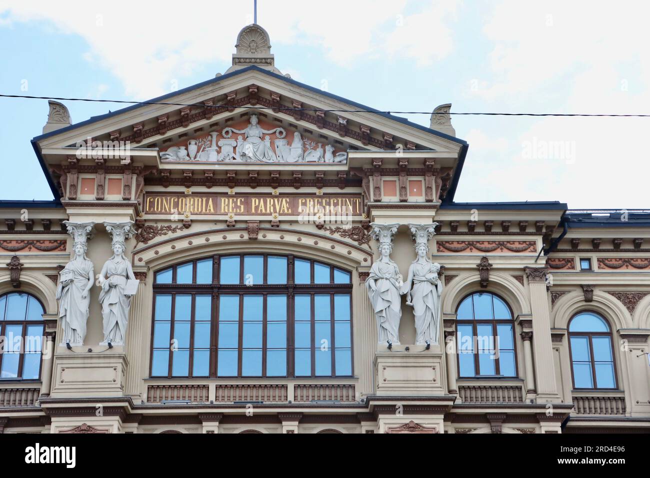 Res building hi-res stock photography and images - Alamy