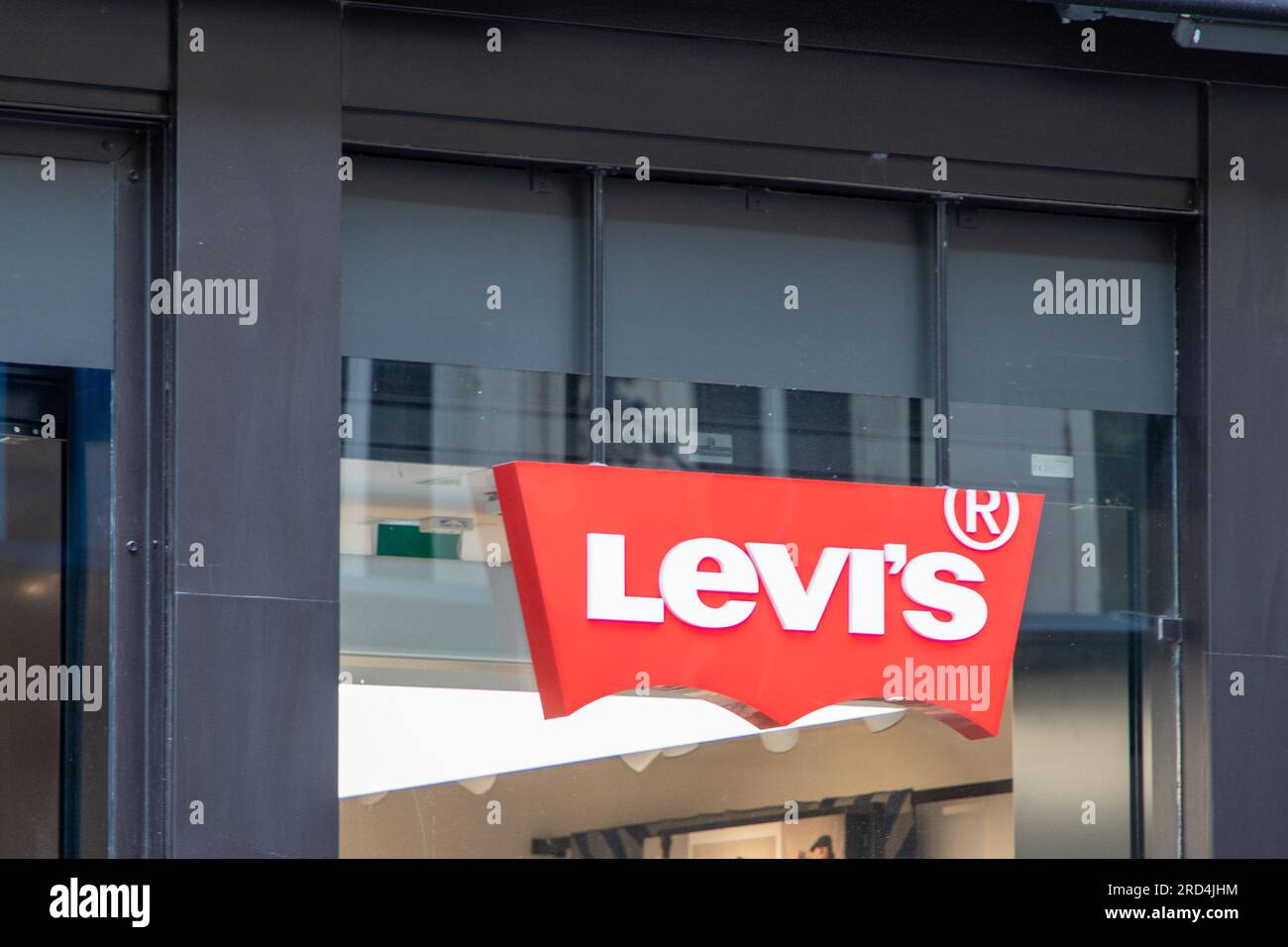 Bordeaux , Aquitaine France - 06 22 2023 : Levis clothing store brand ...