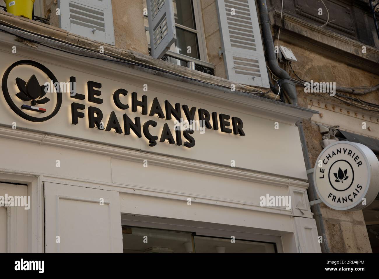 Le chanvrier francais hi-res stock photography and images - Alamy