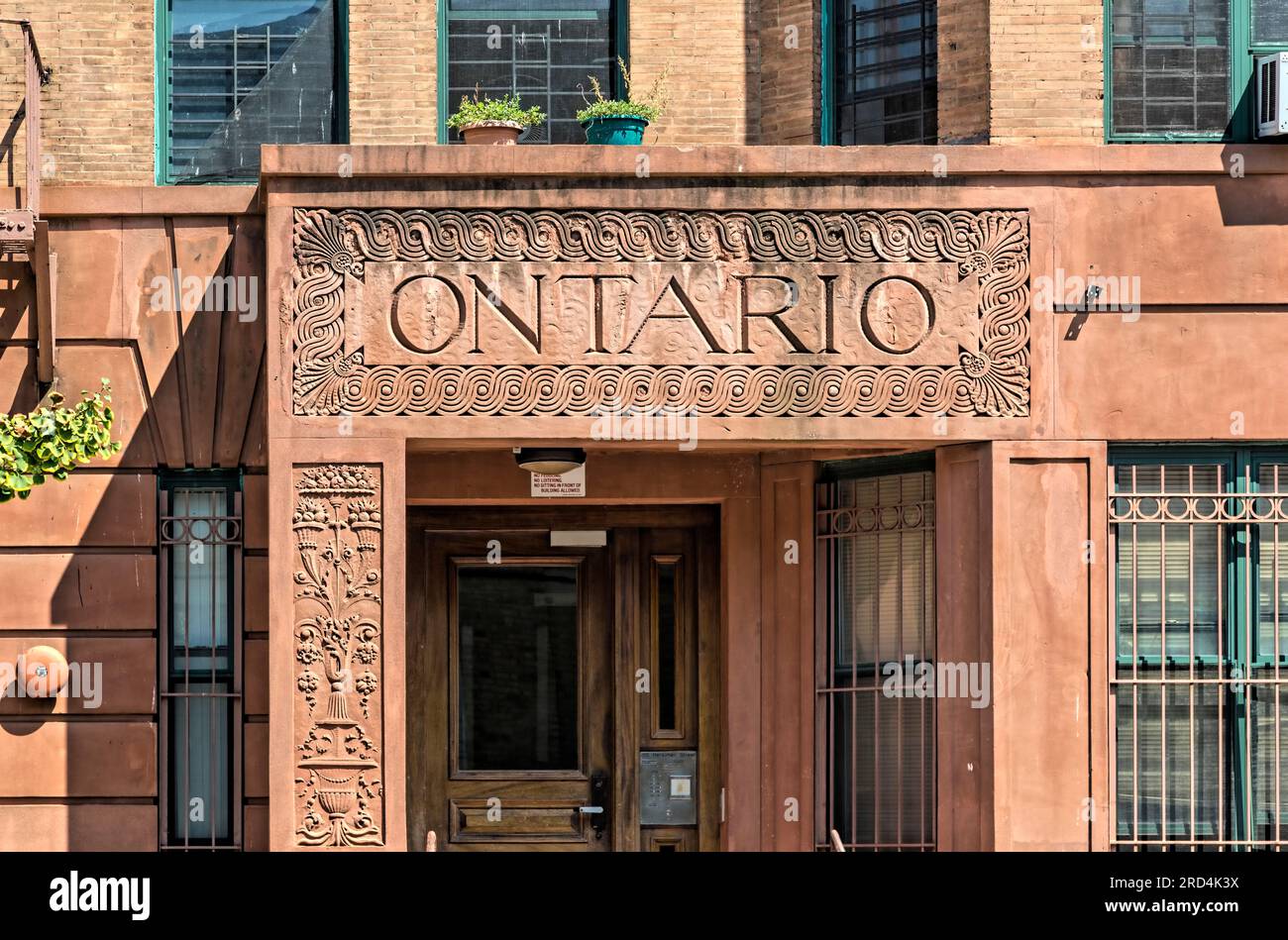 Bedford Stuyvesant: Brick-and-brownstone Ontario is a five-story twin ...