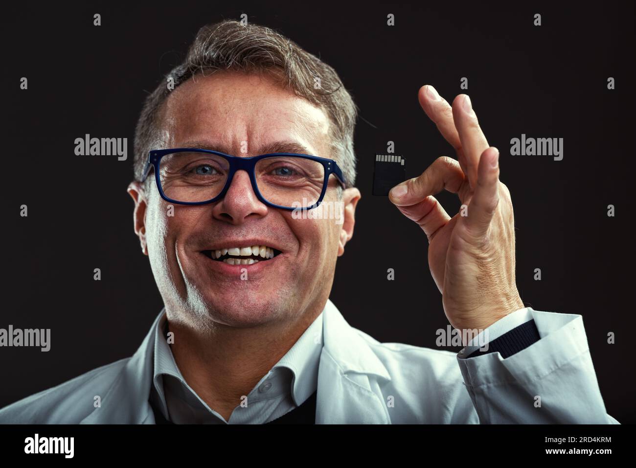 Clearly contacts hi-res stock photography and images - Alamy