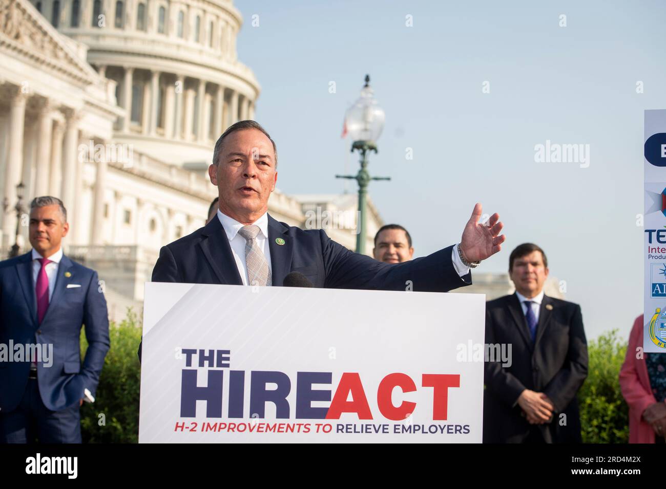 James moylan hi-res stock photography and images - Alamy