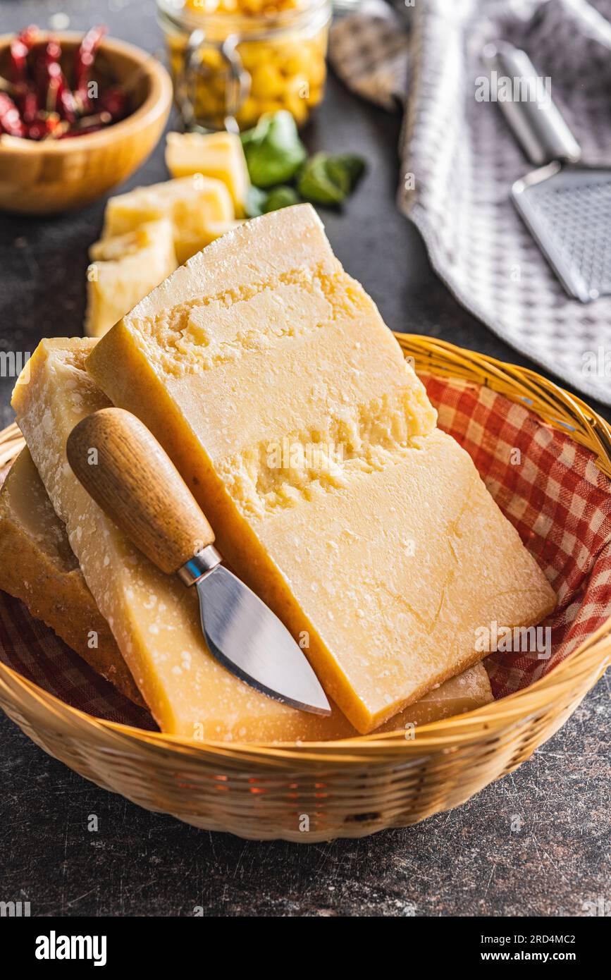 Parmesan basket hi-res stock photography and images - Alamy