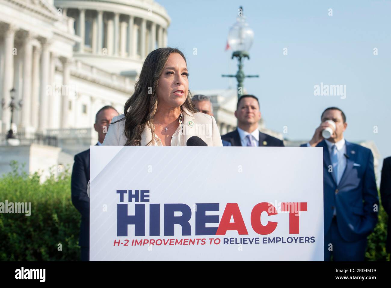 Mónica de la cruz hi-res stock photography and images - Alamy