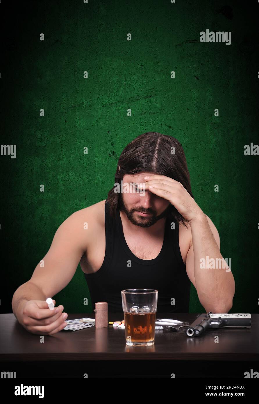 Drugs on table hi-res stock photography and images - Alamy