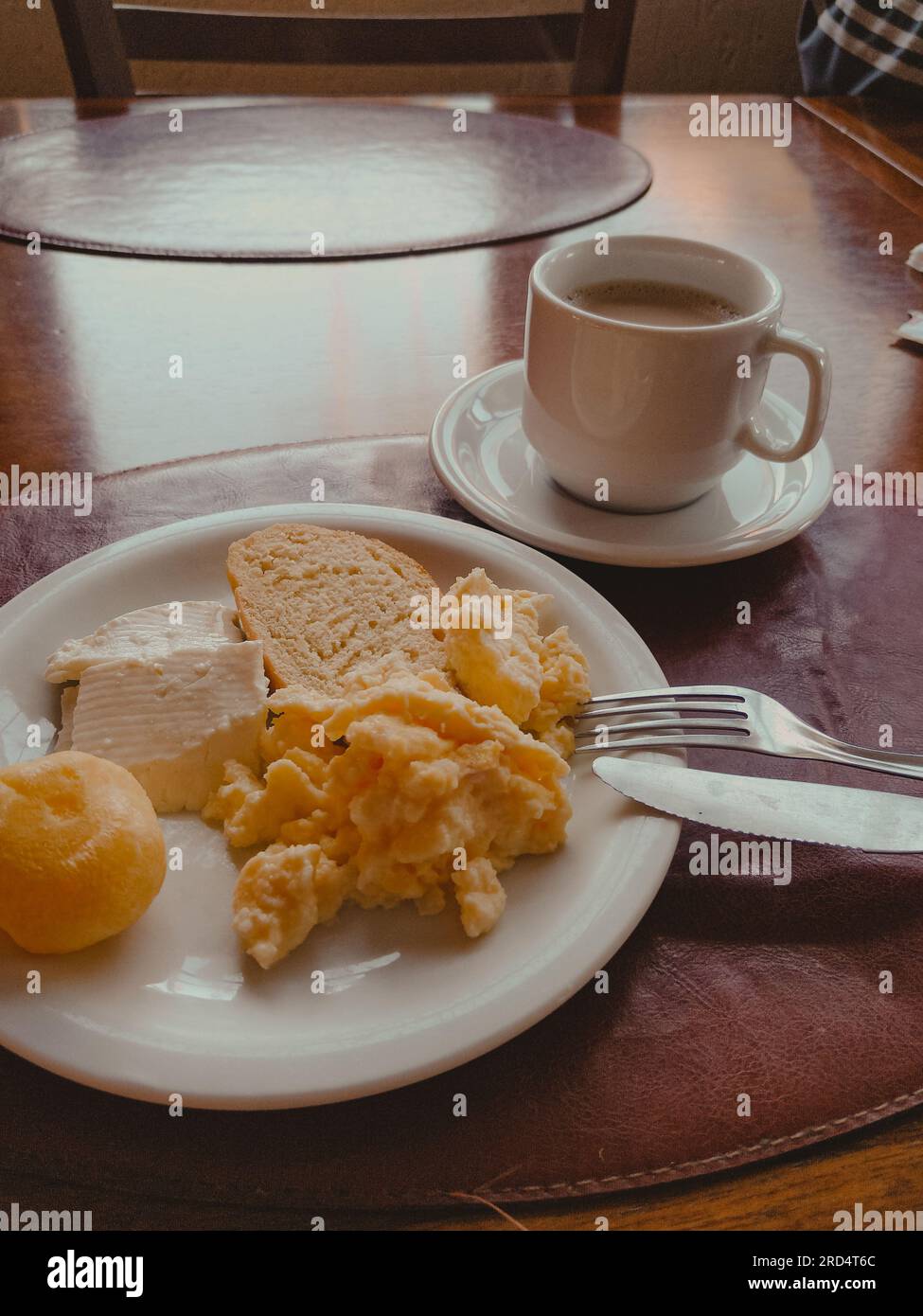 Brunch table toast plate hi-res stock photography and images - Alamy