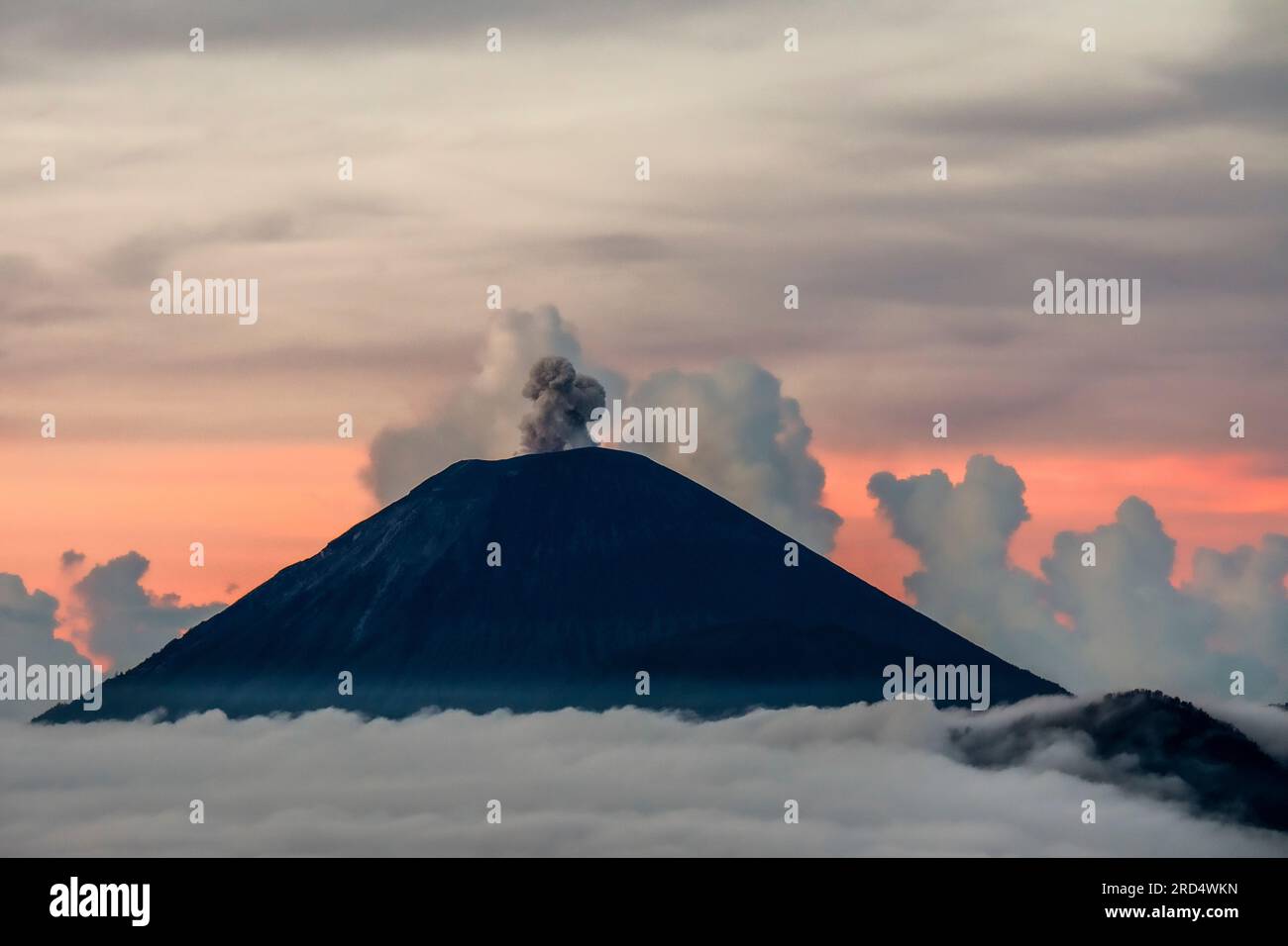 Caldera tengger hi-res stock photography and images - Alamy
