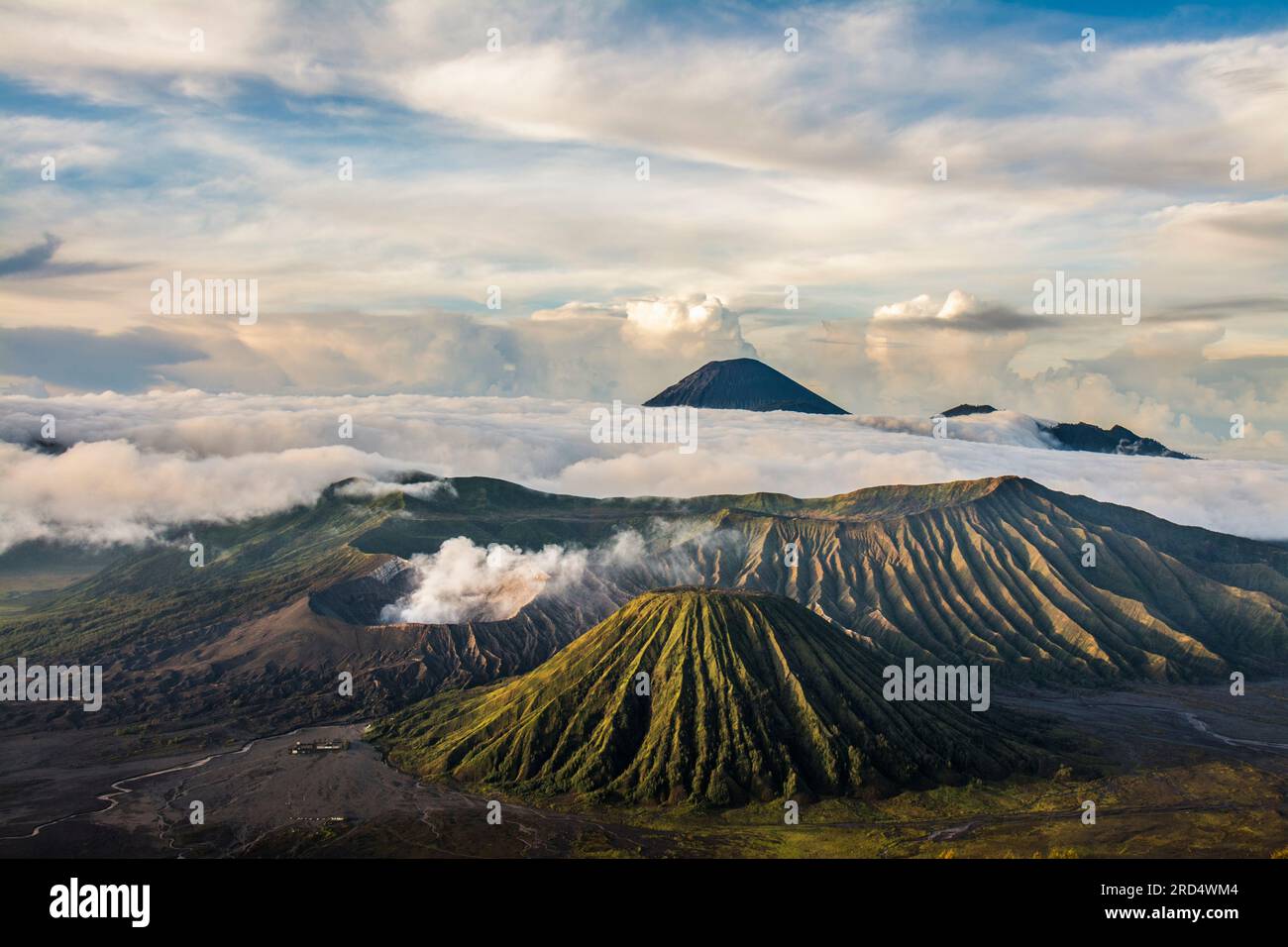 Tengger mountain hi-res stock photography and images - Alamy
