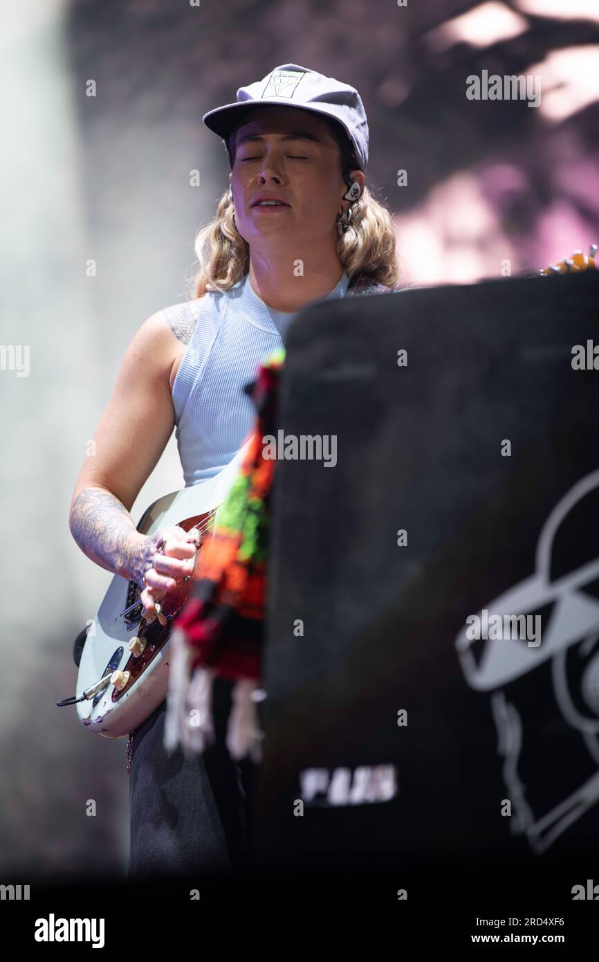 Tash sultana saxophone hi-res stock photography and images - Alamy