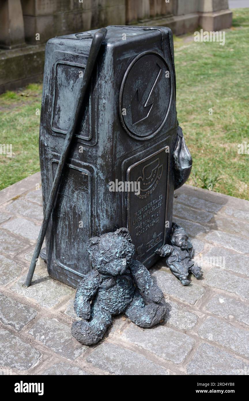 Road Peace Memorial, St. Johns Gardens, Liverpool, England, United ...