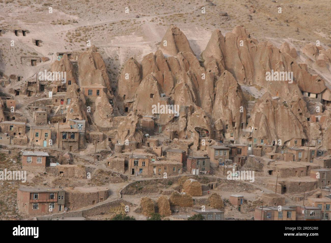 Houses and living caves in Kandovan, a small mountain village near Tabriz, Iran Stock Photo - Alamy