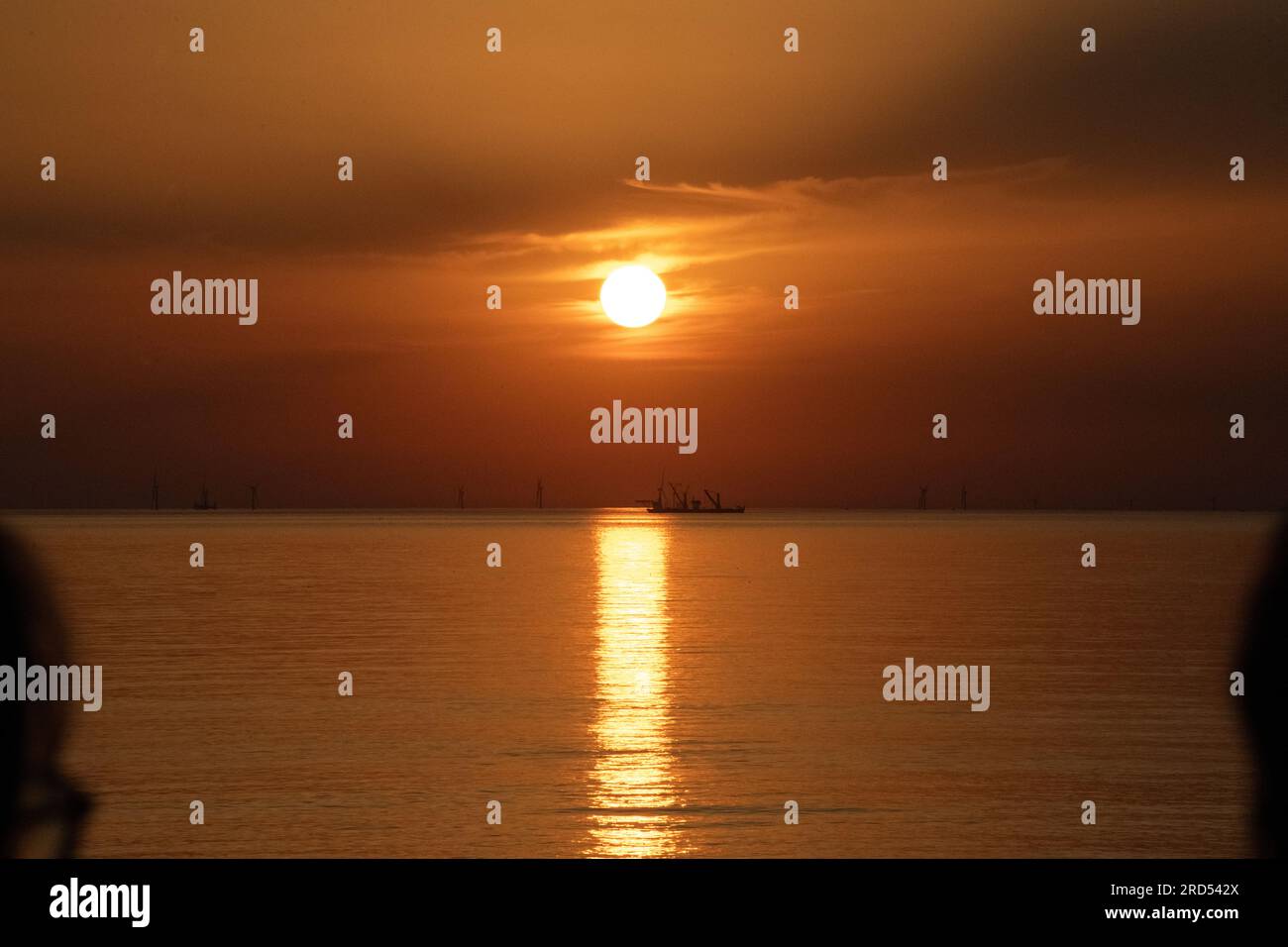 World without sun hi-res stock photography and images - Alamy