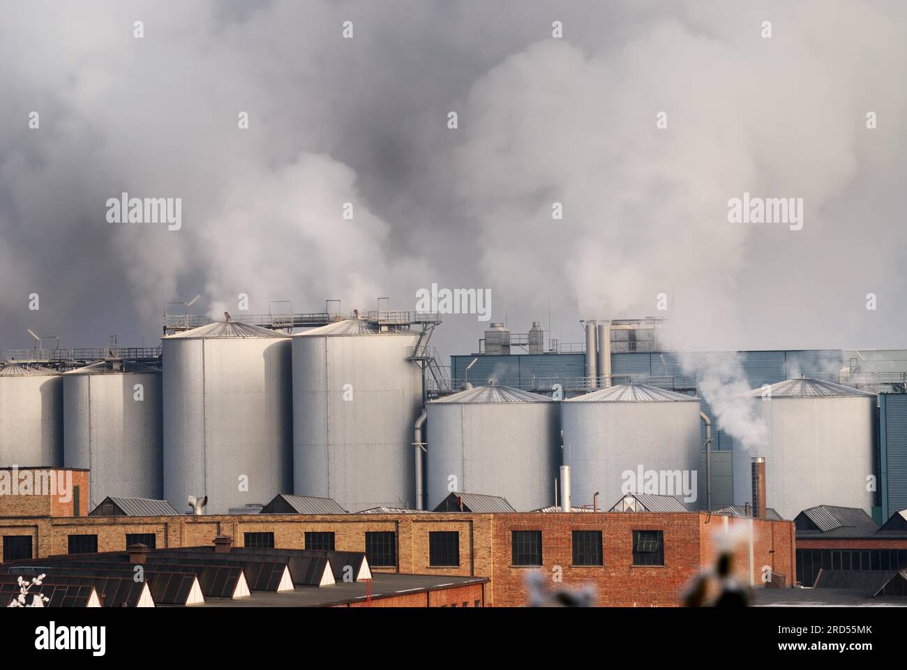Air pollution by a chemical factory Stock Photo - Alamy