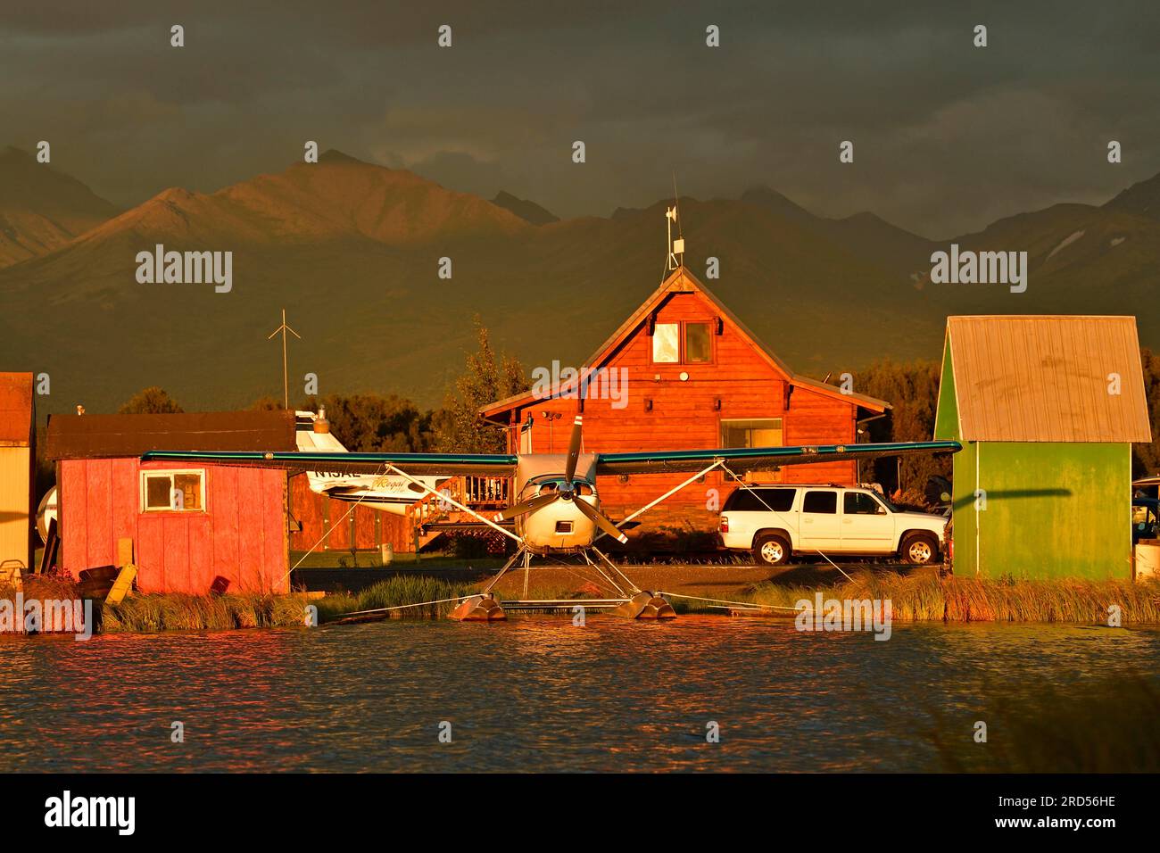 Seaplane airport overlooking Chugach mountain range, Lake Hood ...