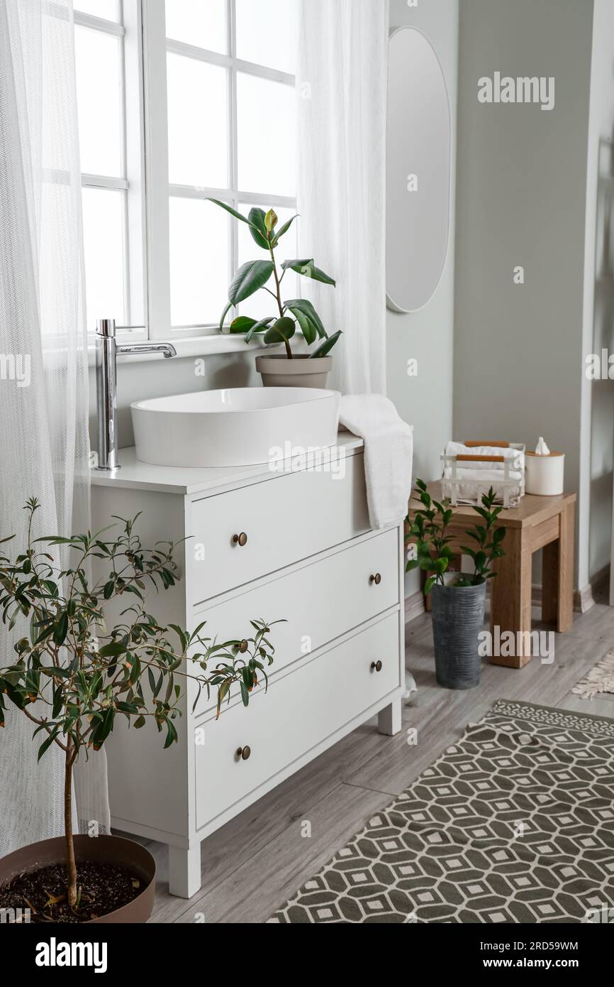 Bathing drawers hi-res stock photography and images - Alamy