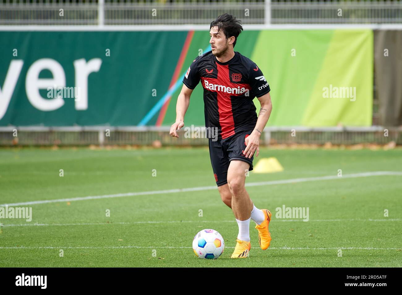 Sardar azmoun champions league hi-res stock photography and images - Alamy