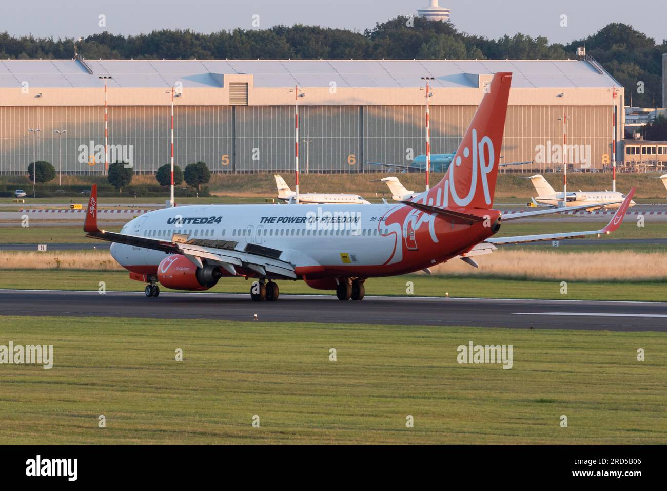 Passenger aircraft Boeing 737-8KN of SkyUp Airlines with United24 ...