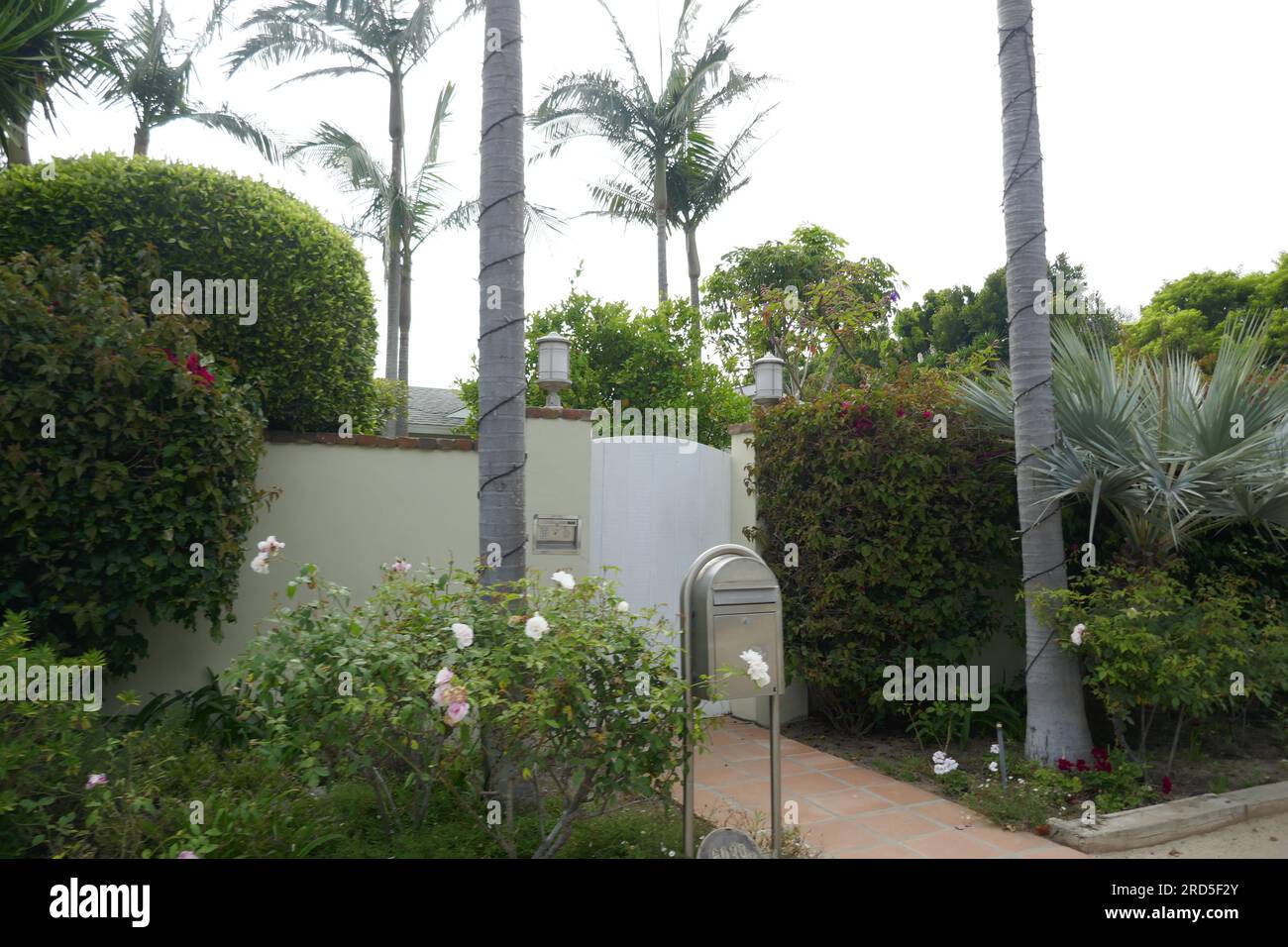 Malibu, California, USA 16th July 2023 Singer/musician Matt Bellamy of ...