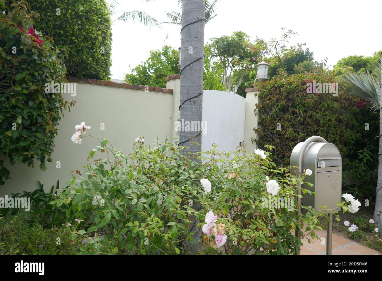 Malibu, California, USA 16th July 2023 Singer/musician Matt Bellamy of ...