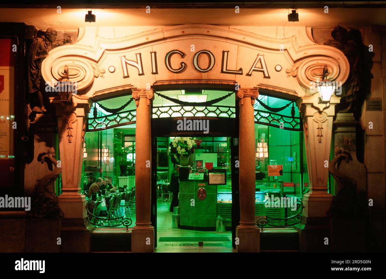 Cafe nicola lisbon portugal hi-res stock photography and images - Alamy
