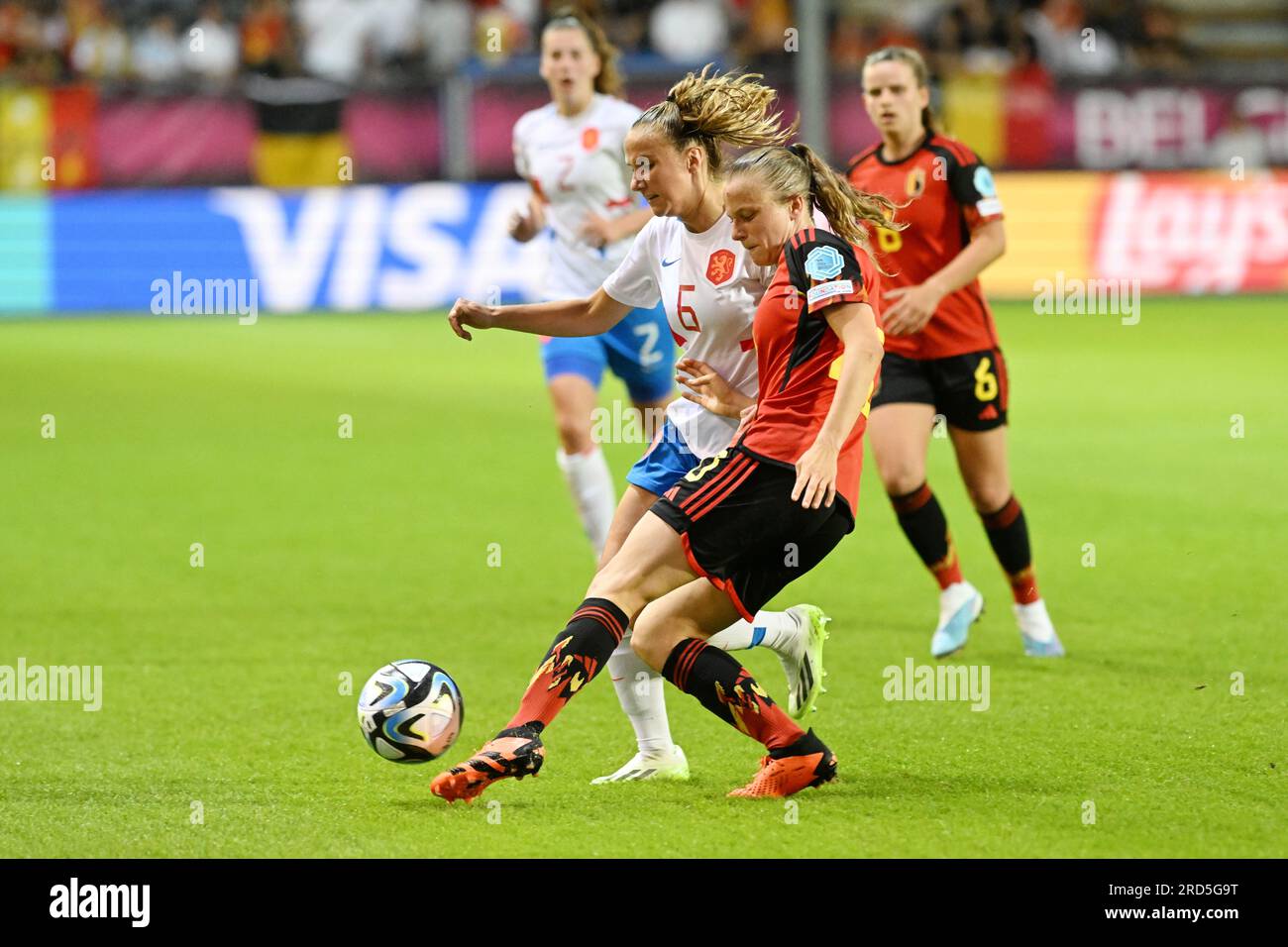 Leuven, Belgium. 18th July, 2023. Rosa Van Gool (6) of The Netherlands pictured with Luna ...