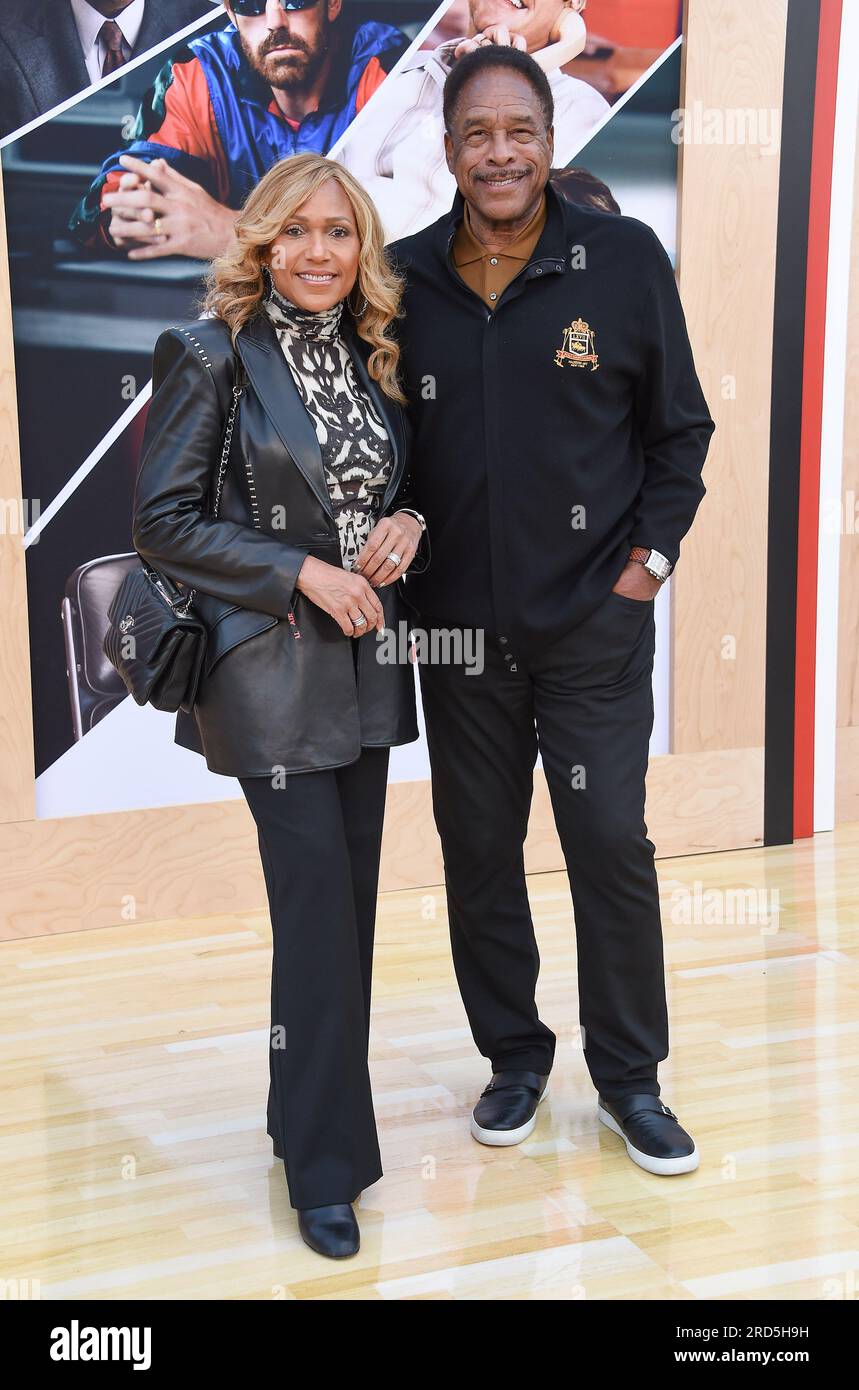 March 27, 2023, Los Angeles, California, USA: Dave Winfield and Tonya ...