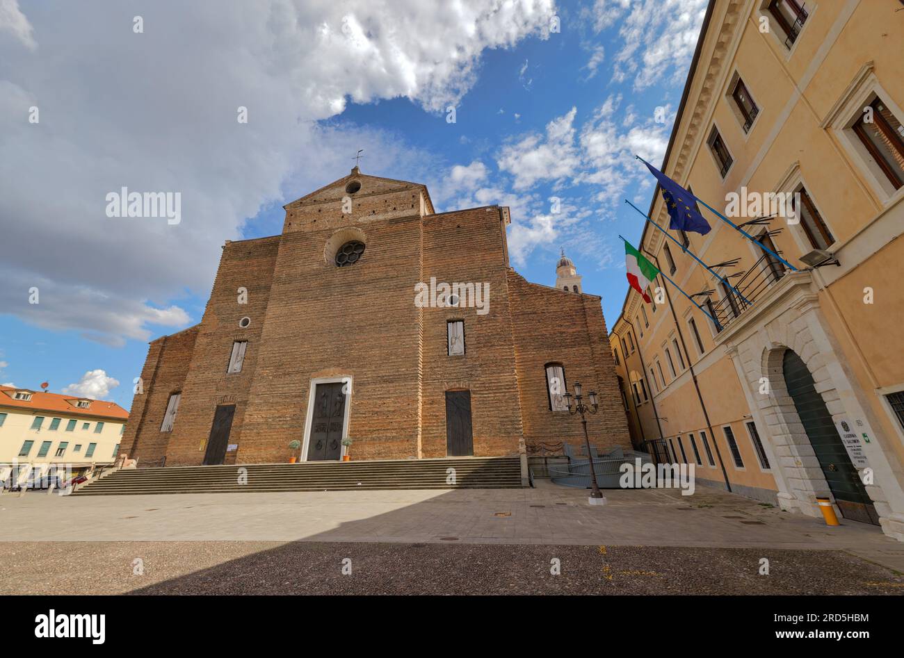 Basilica de Santa Justina in Padua Italy Stock Photo - Alamy